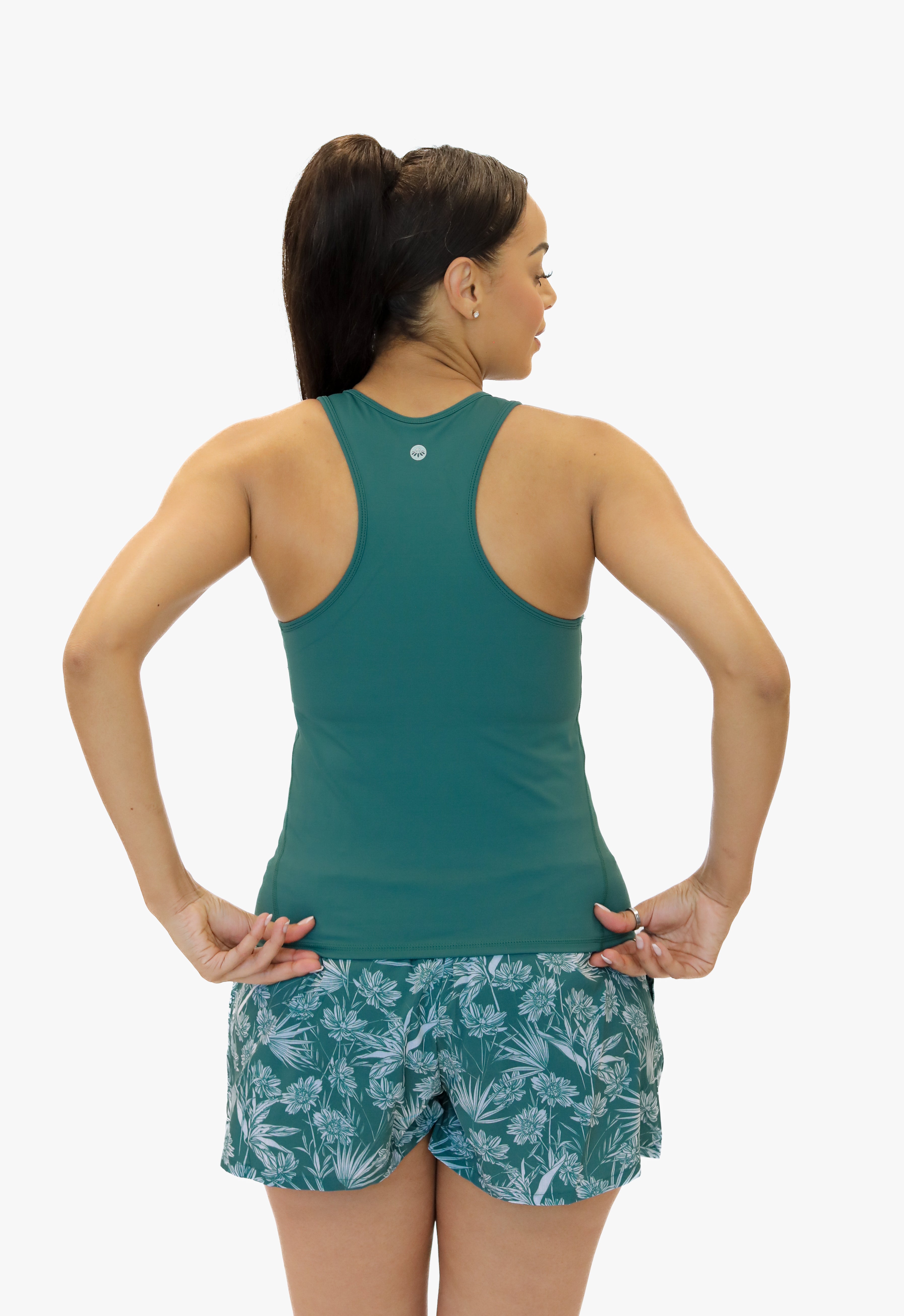 Tees and Tanks – Senita Athletics